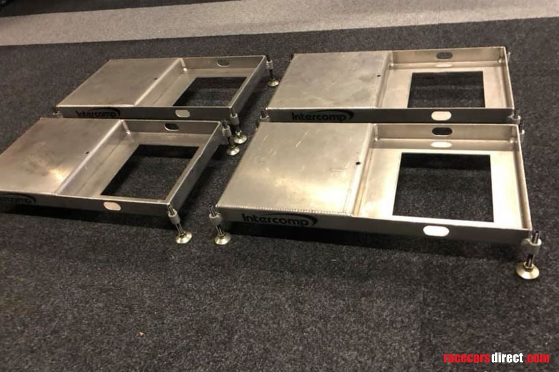 Racecarsdirect.com - INTERCOMP set-up platforms