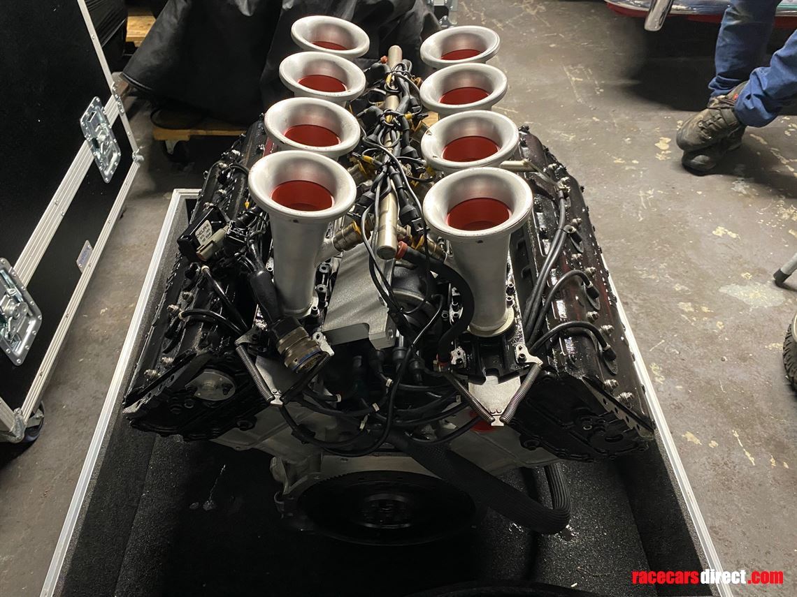 Racecarsdirect.com - Cosworth DFL 3.3L