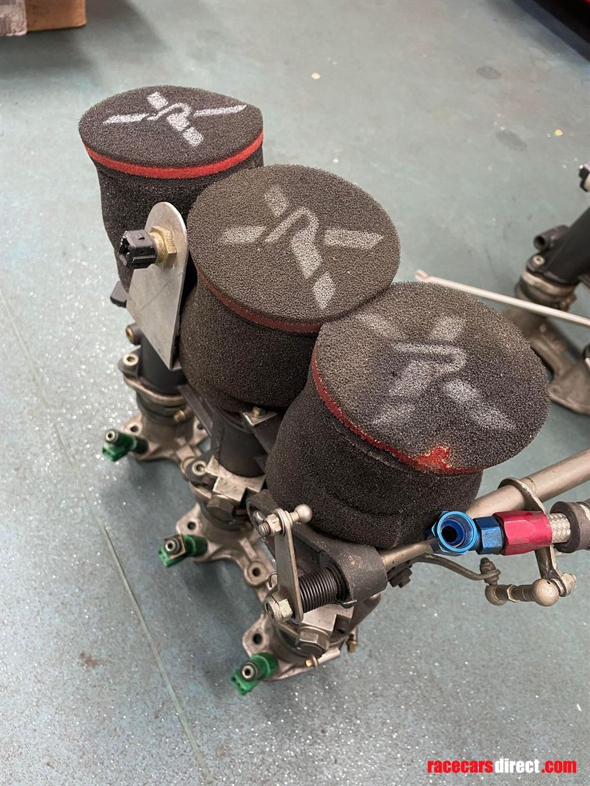 Racecarsdirect.com - Porsche 911 RSR High Butterfly Inlets - 911.110.107.5R