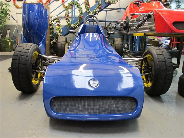 Racecarsdirect.com - Crossle 32F Classic FF1600