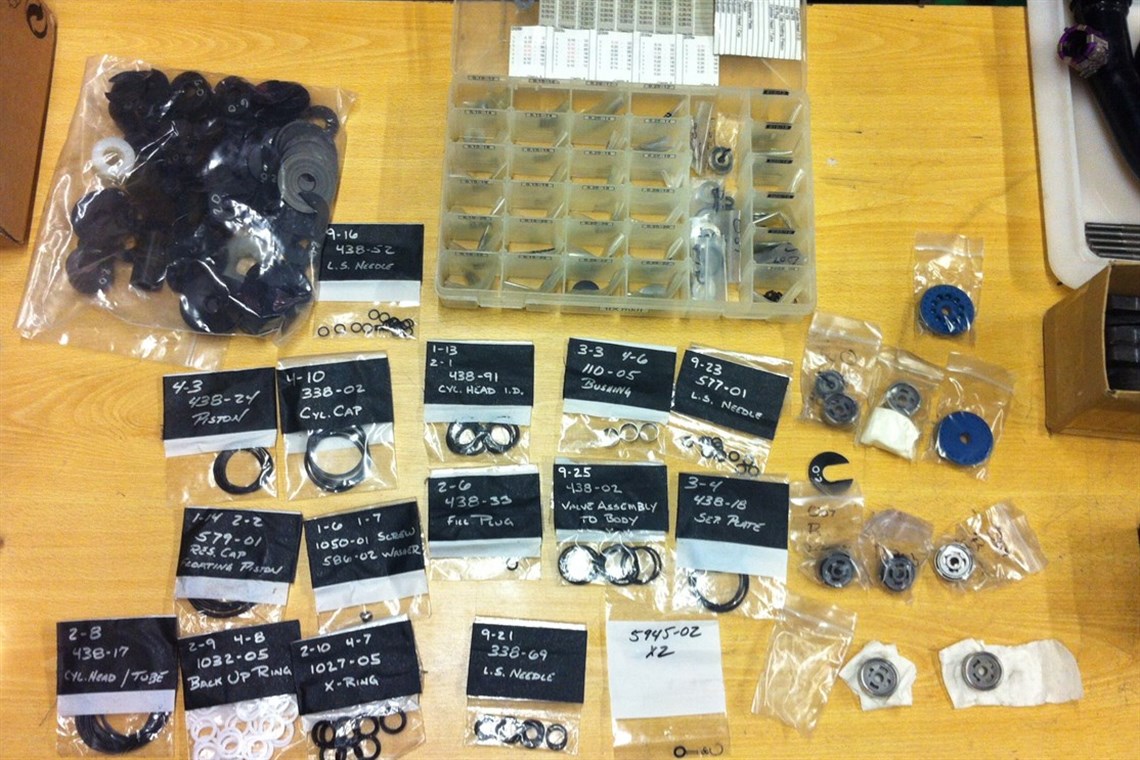 Racecarsdirect.com - Ohlins TTX40 mk2