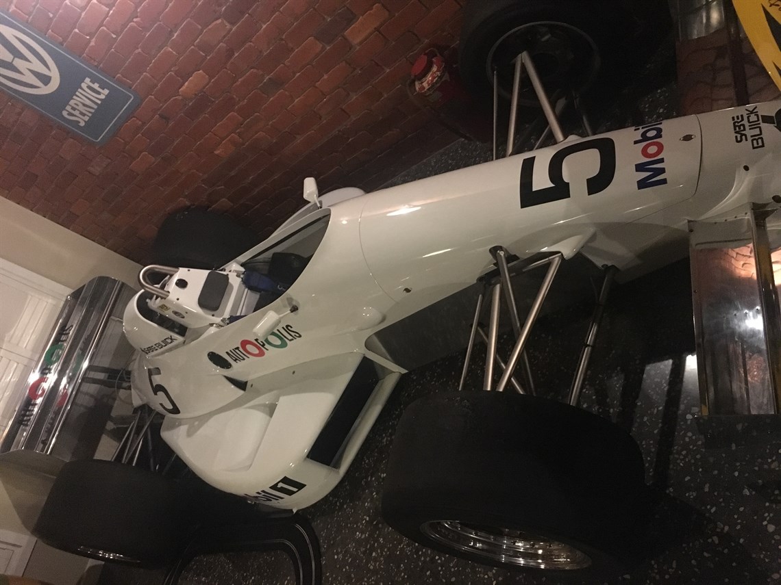 Racecarsdirect.com - 1974 MGB GT V8 Race Ready - Just refreshed