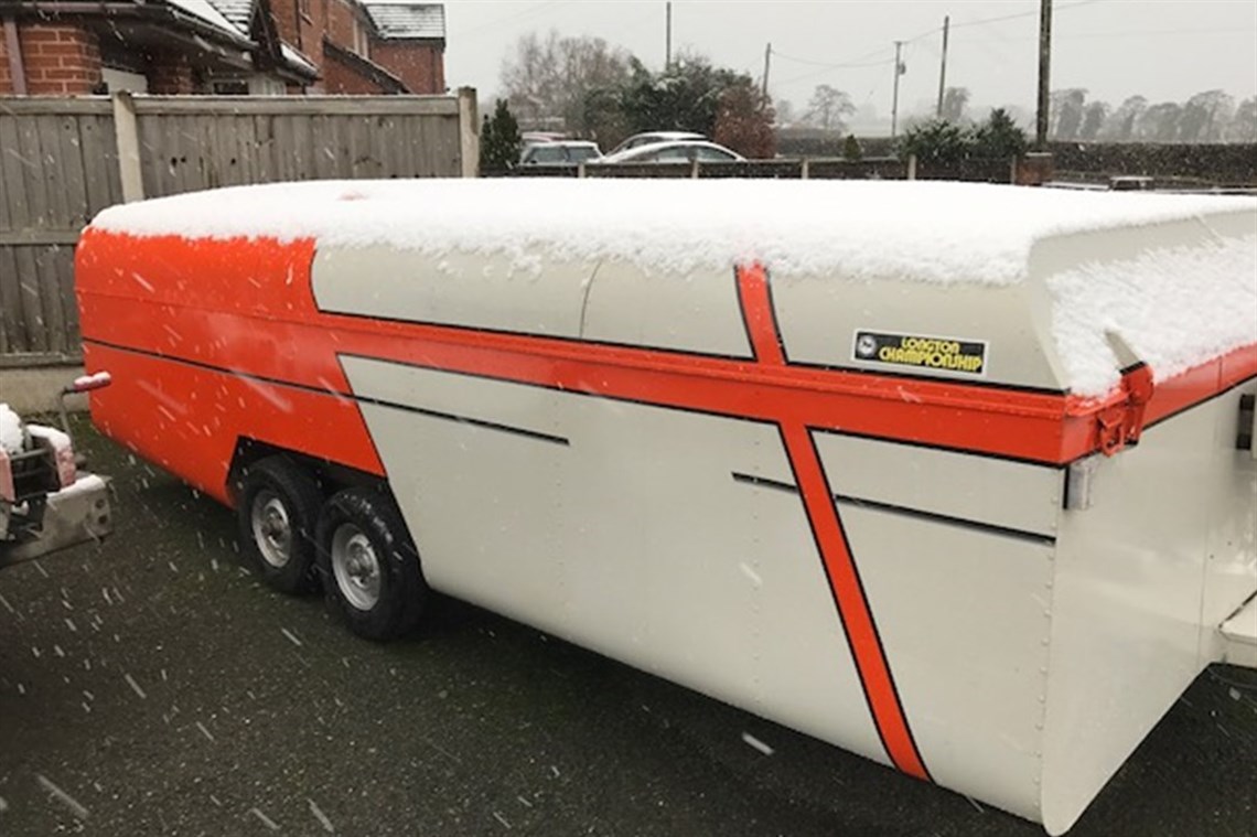 Racecarsdirect.com - Brian James RS5 Race Shuttle SOLD